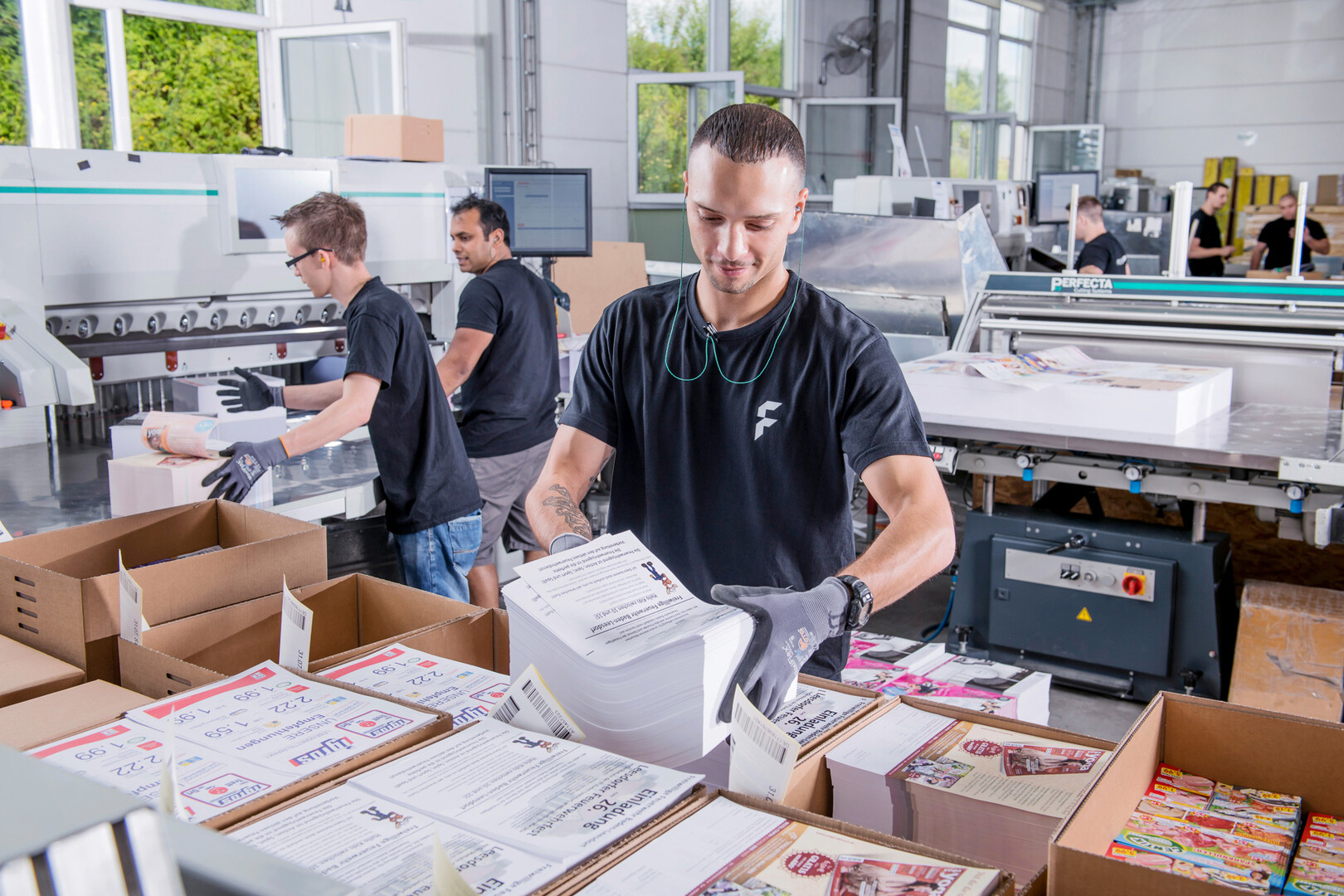 Produktion & Robotik | FLYERALARM Karriere